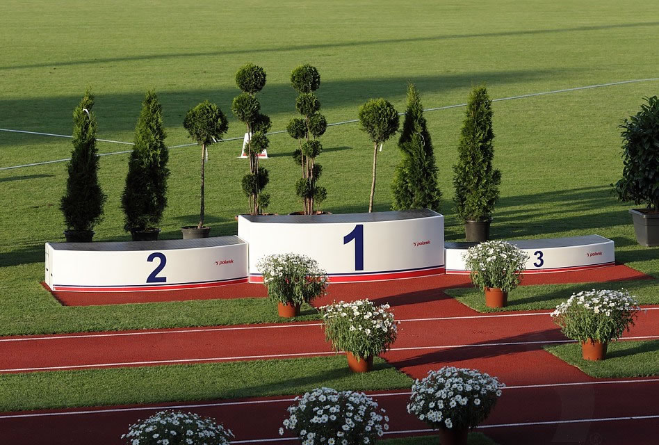 WINNERS PLATFORM POLANIK TRACK AND FIELD - FUNCTIONAL FURNITURE ...